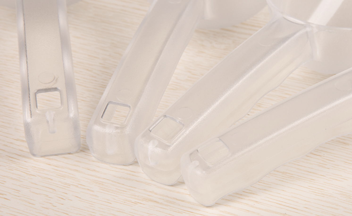 Acrylic Ice Shovel | ABC Ideal Partners Sdn Bhd